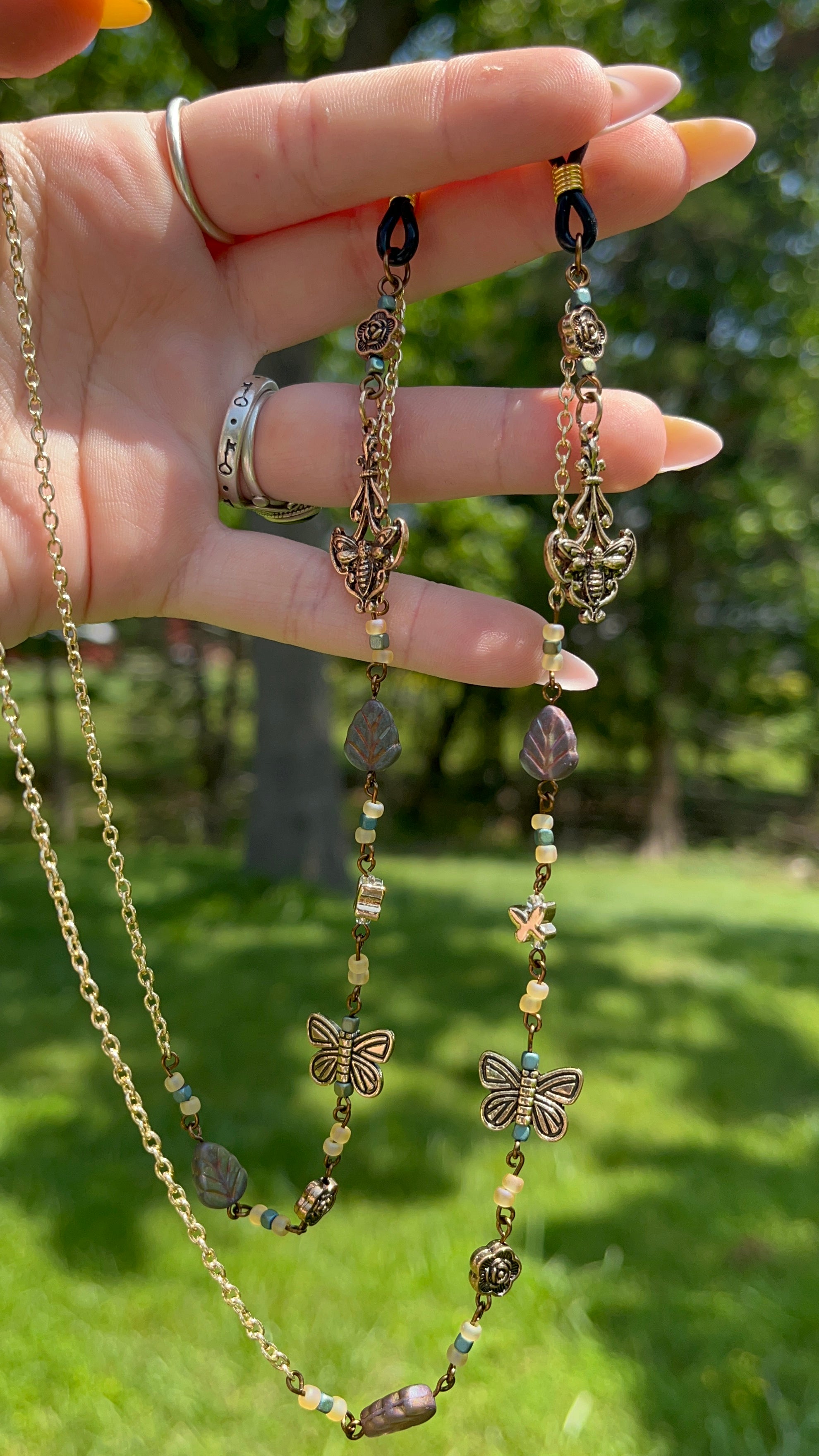 The Golden Monarch ~ Eyeglass Chain | My Girlz Three & Me